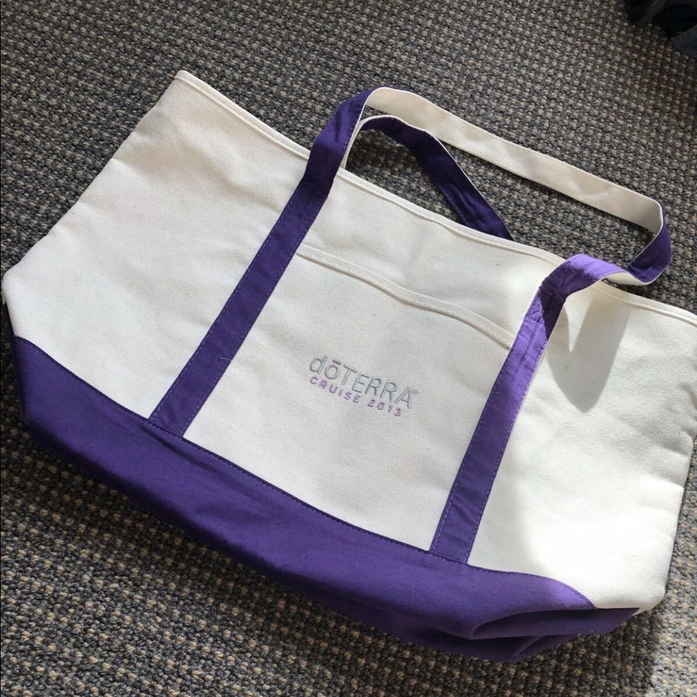 Rare Doterra Cruise Beach Tote Bag, (Broken Zip) - Gem